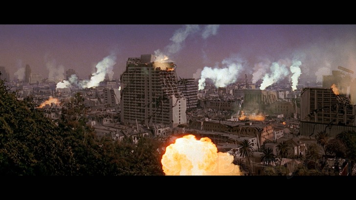 Film Review – Earthquake – I Love Disaster Movies!